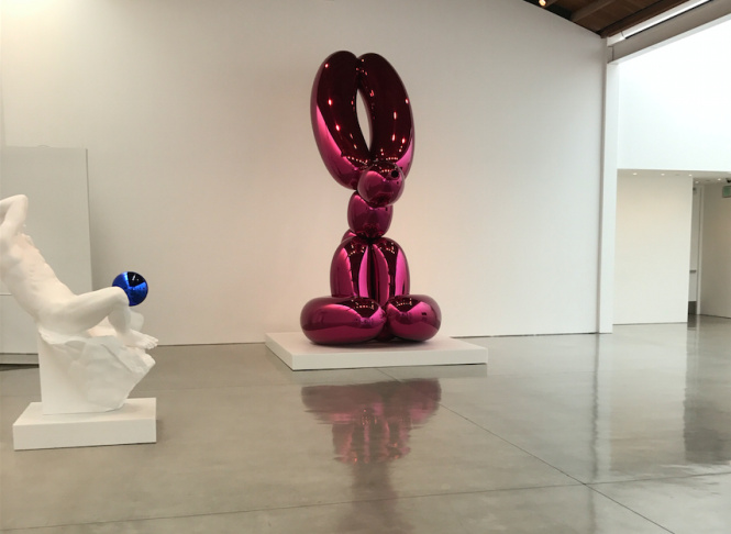 The Frame | Audio: Jeff Koons: The latest work from the pop art master ...