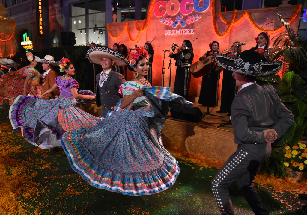 Pixar's 'Coco' crushes 'Justice League' at box office | 89.3 KPCC