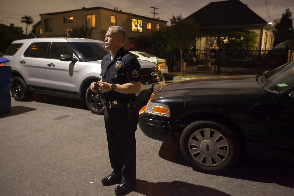 Slideshow: LAPD’s elite Metro squad swarms high crime neighborhoods ...