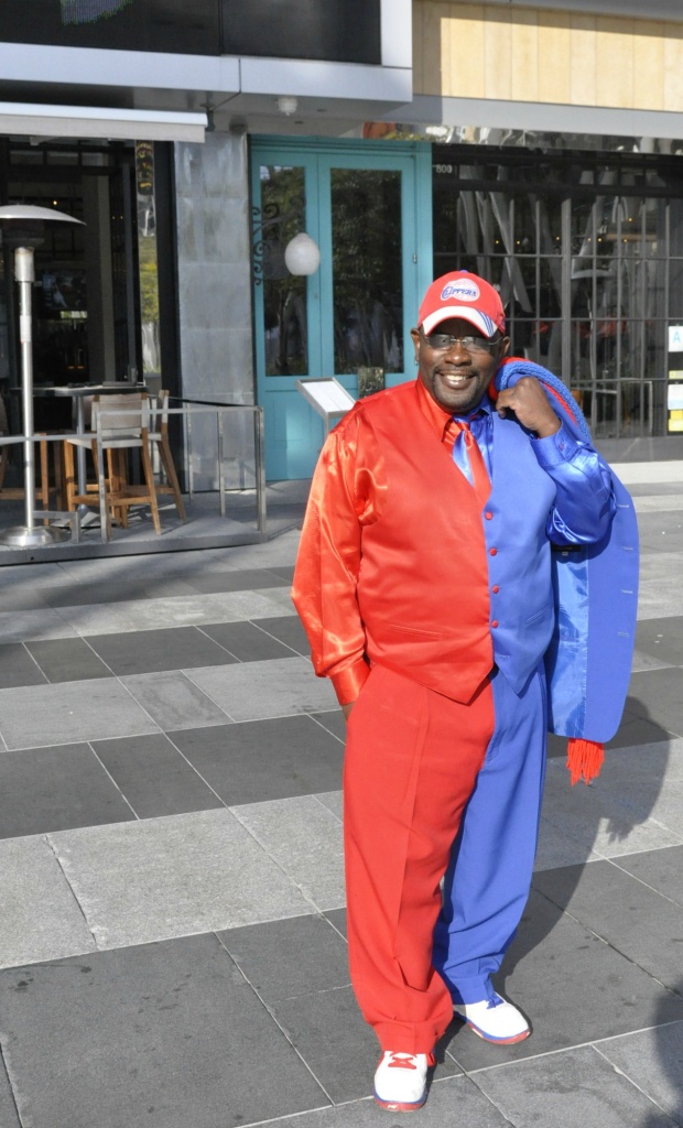 Off-Ramp® | Super fan 'Clipper Darrell' on Donald Sterling, Steve ...