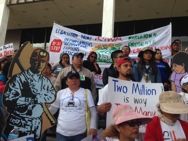 Slideshow: LA immigration activists press Obama to stop deportations ...